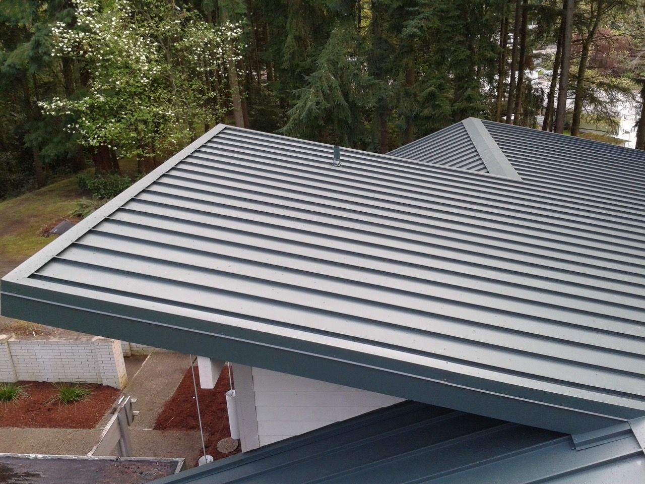 Metal Roofing & Siding Replacement Service WA | Seattle