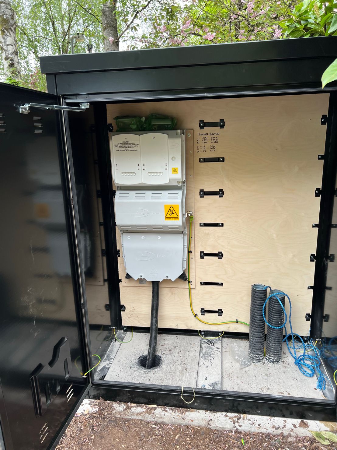 Our Work - DP Cable Jointing