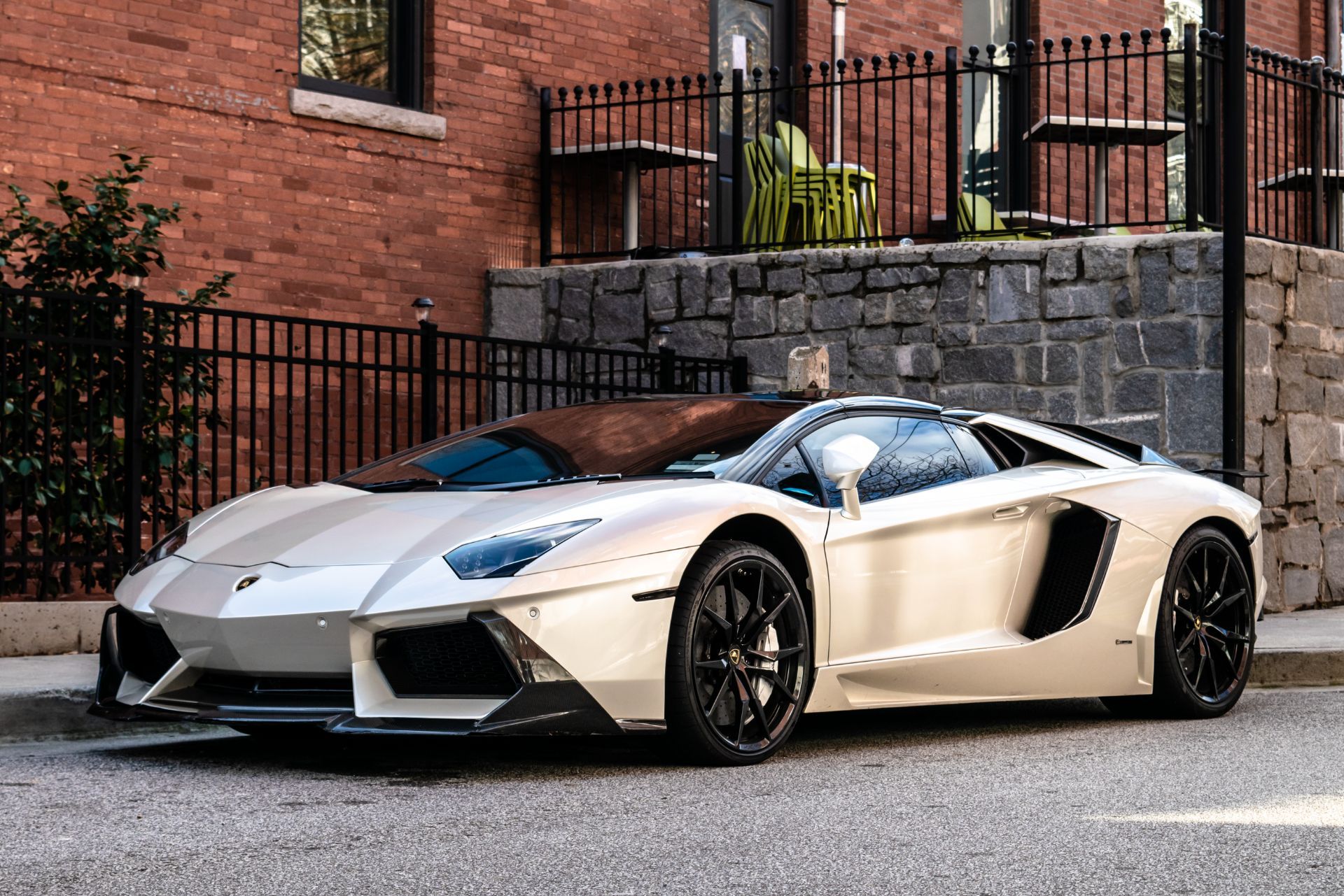 High Performance Car Insurance (Cost & Coverage)