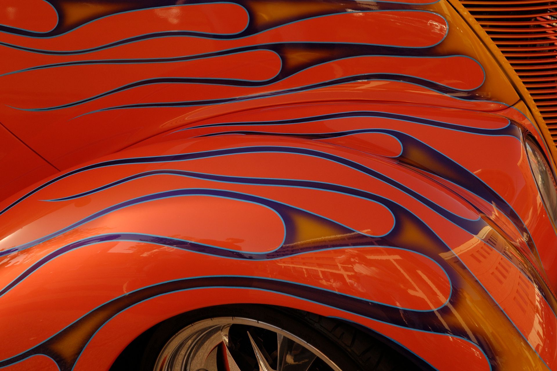 Hot Rod Insurance (Cost & Coverage) | The Phoenix Ins.