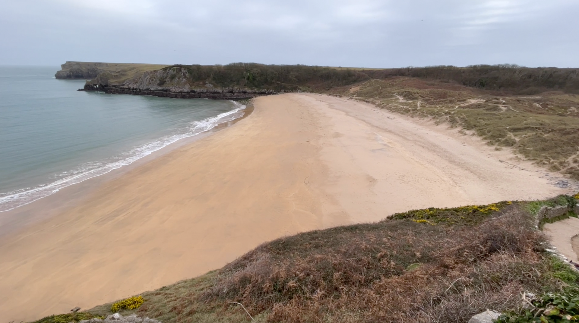 Barafundle Bay Guide: How To Visit This Paradise