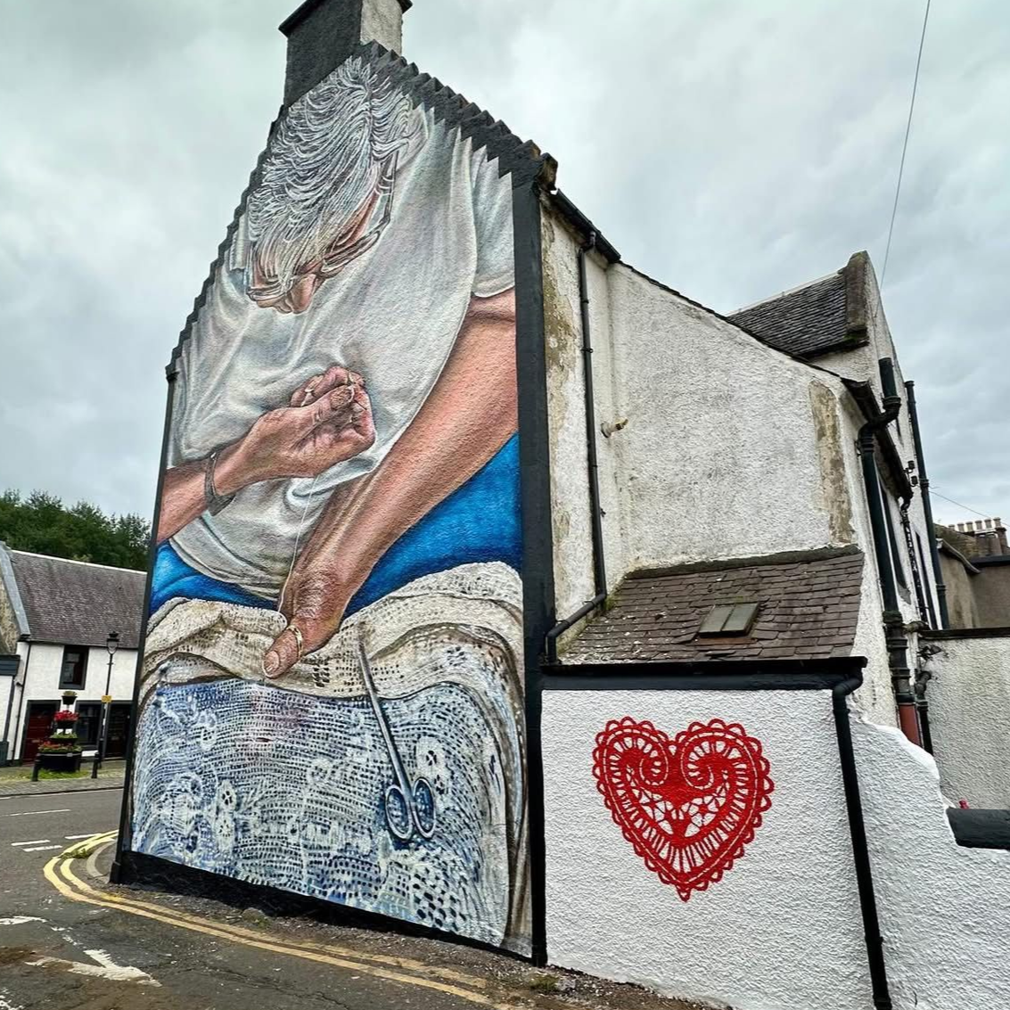 Love Newmilns | Newmilns murals