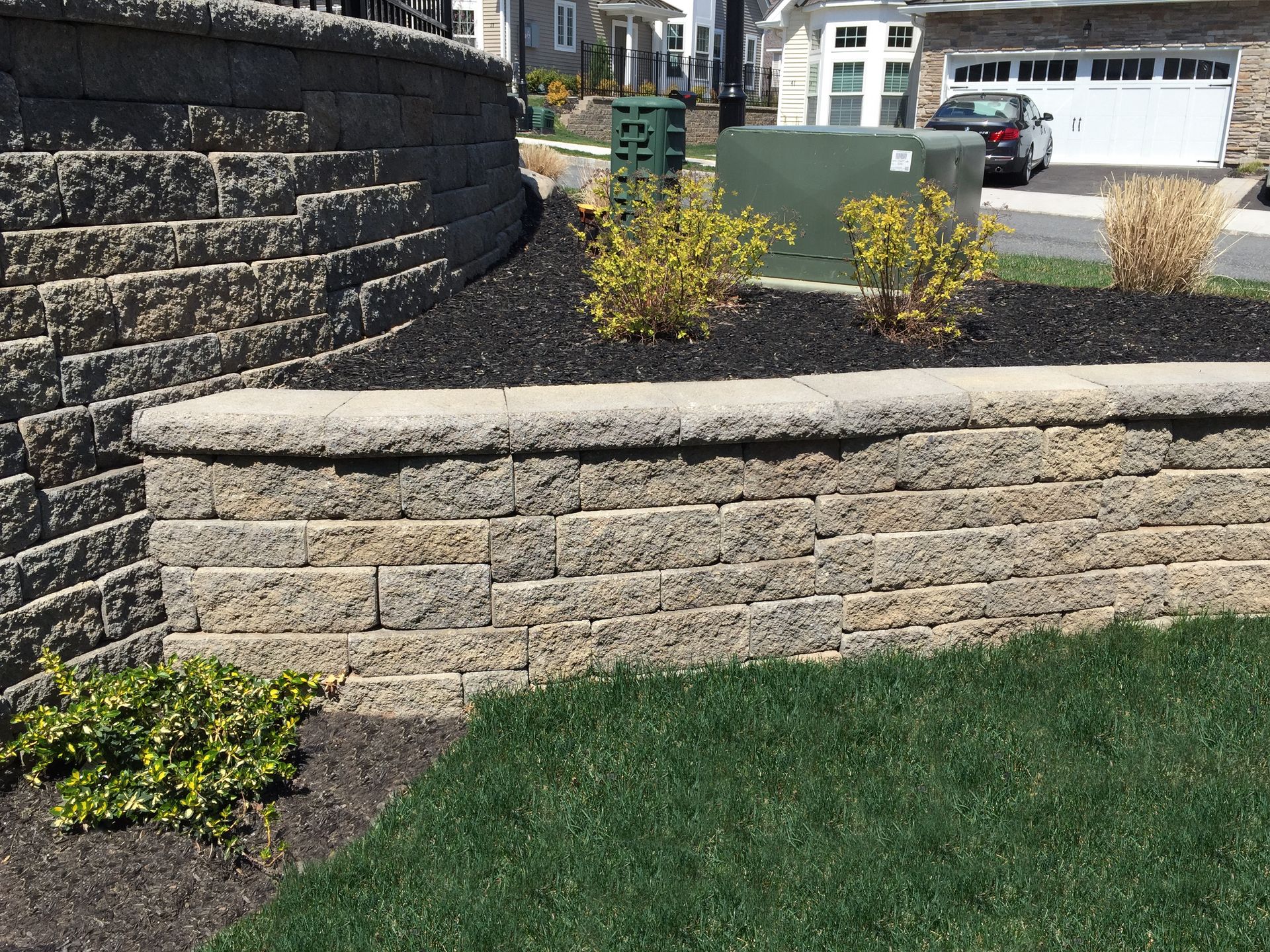 Versa-Lok Walls | Installation & Design Flexibility