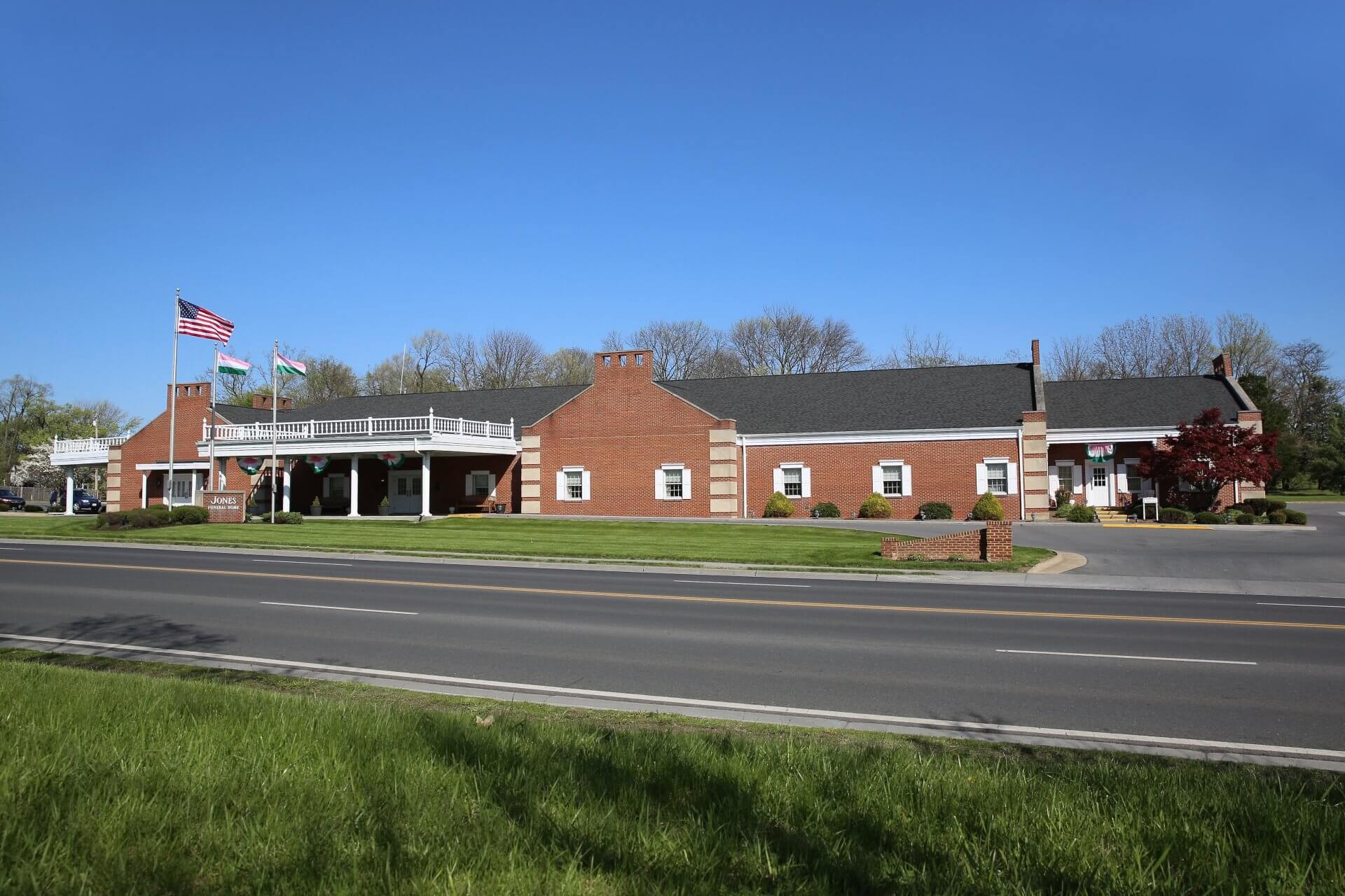 Jones Funeral Home in Winchester, VA