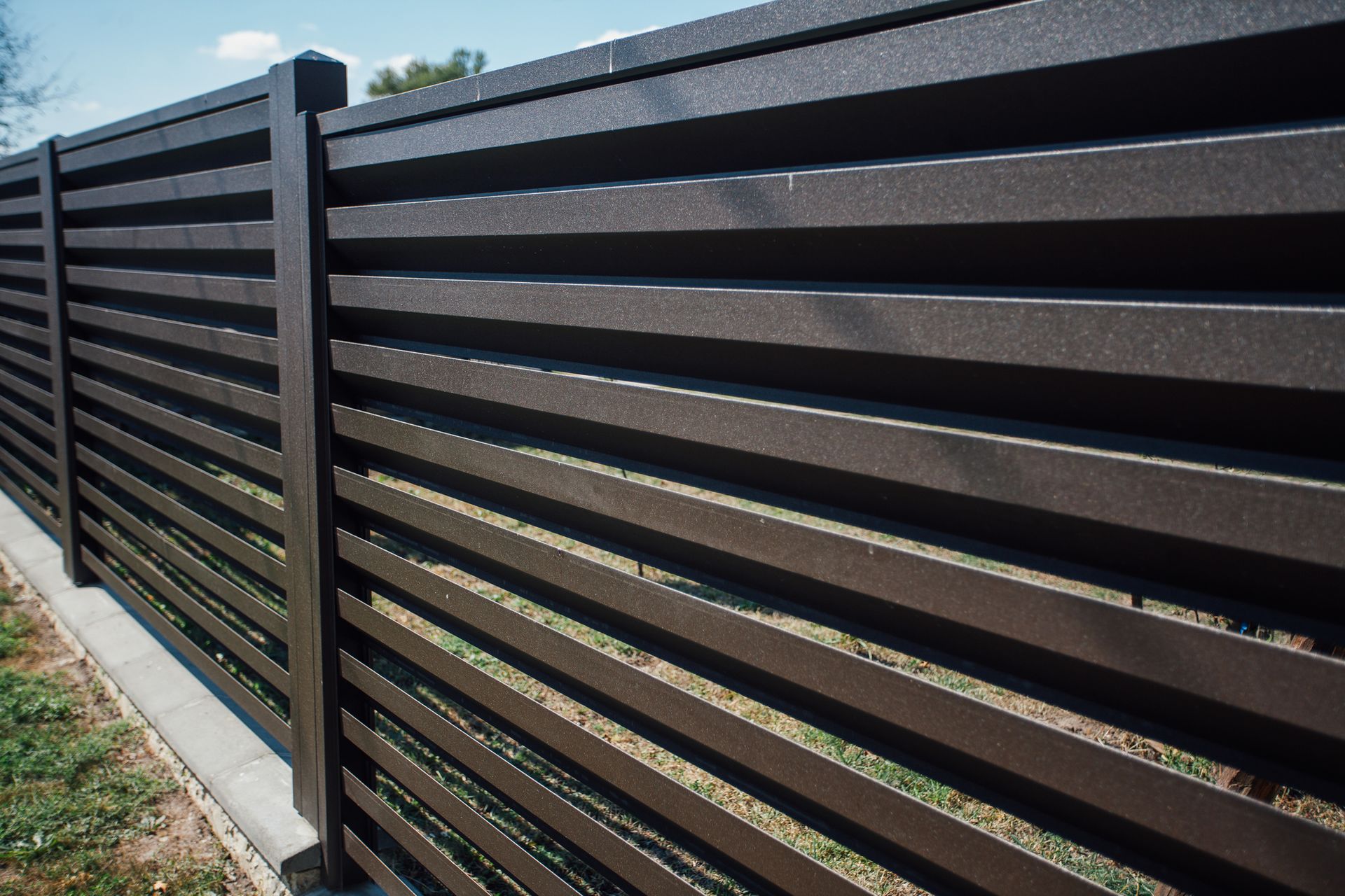 Fence Installation Louisville KY, Best Fencing Company