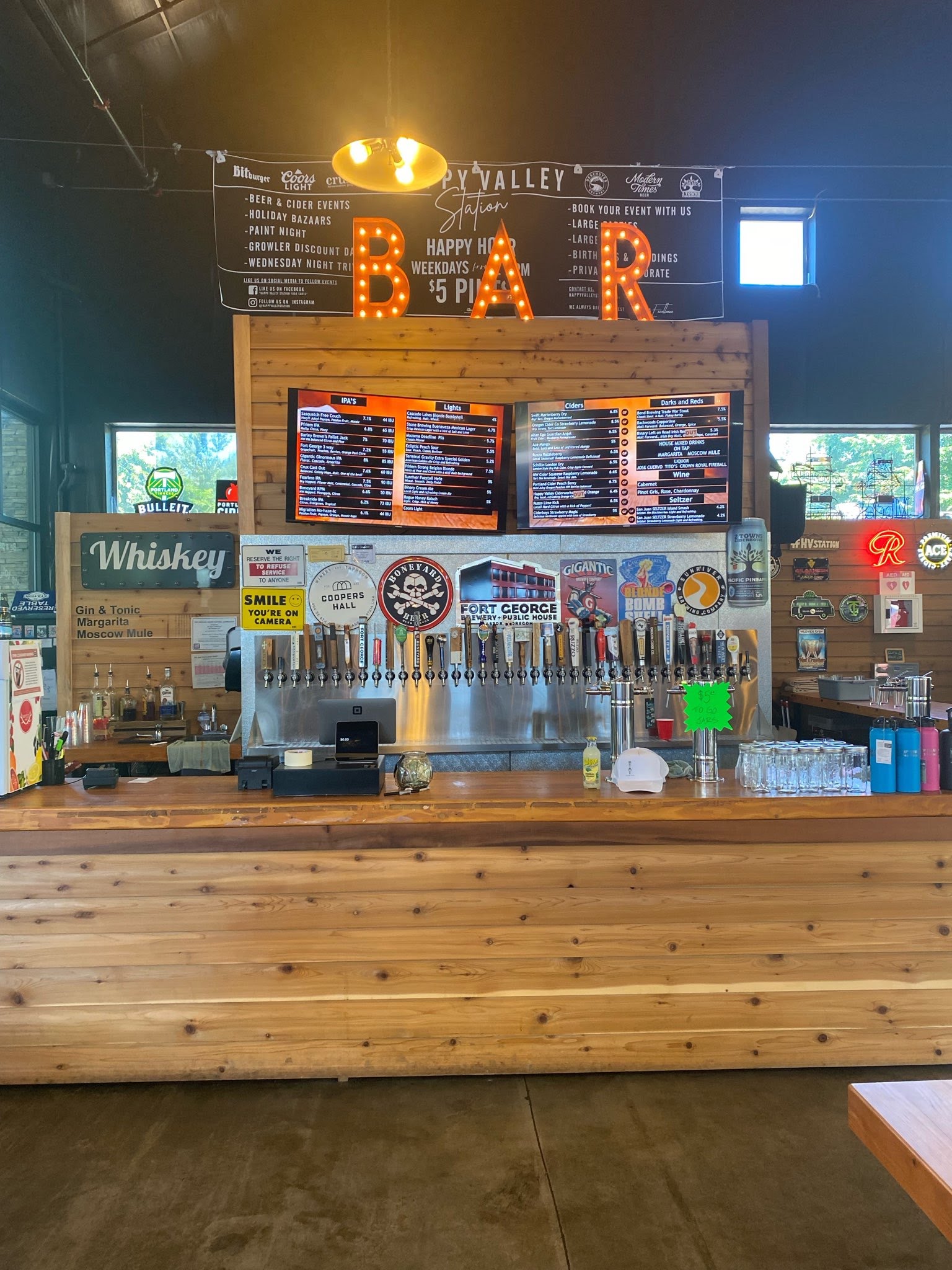 Food Carts - Happy Valley Station