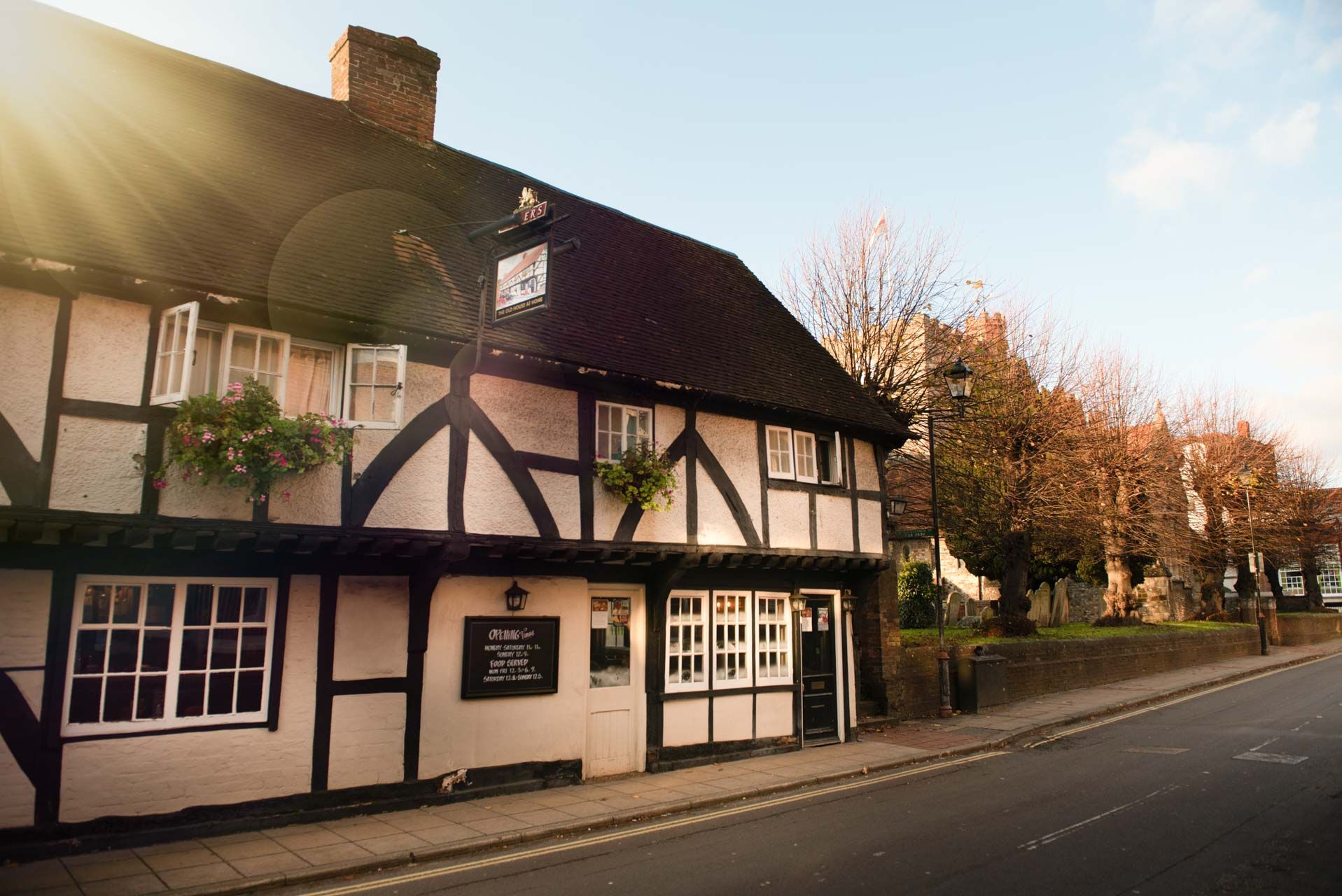 Pub & Restaurant | The Old House at Home | Havant
