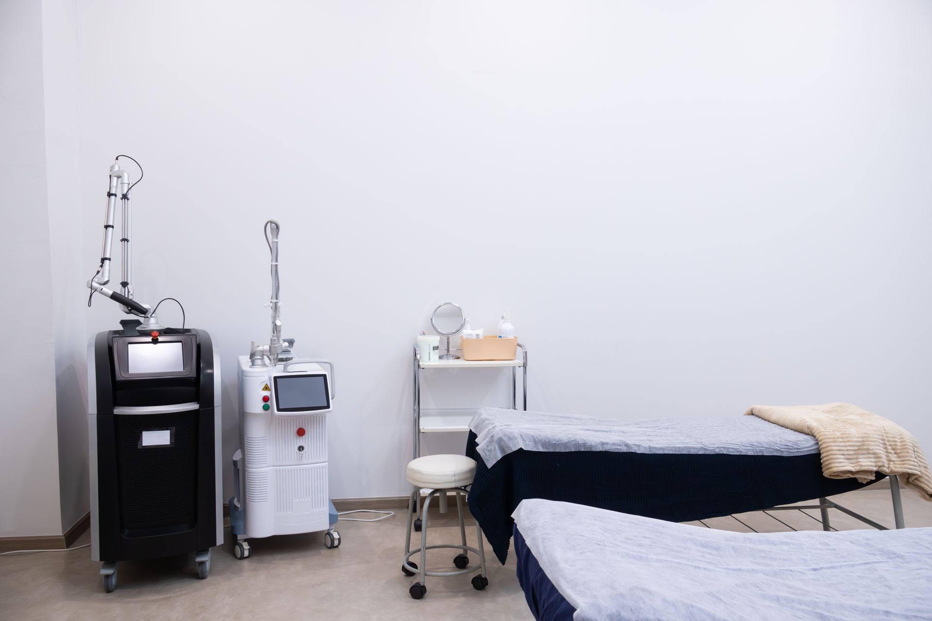 EMSA Clinic | Training | Skincare @ Kota Damansara