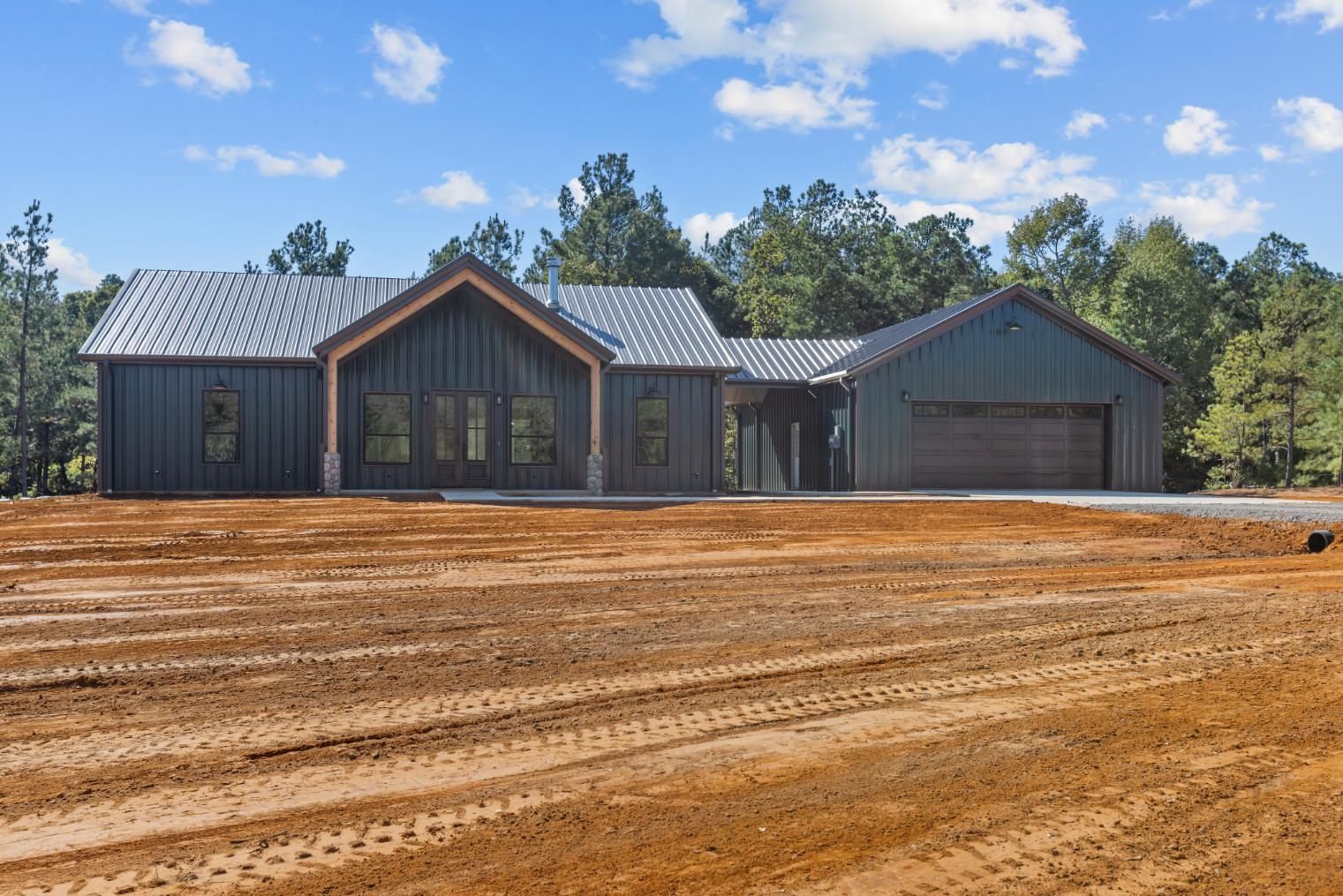 Hybrid Barndominium Homes | Iron King Construction
