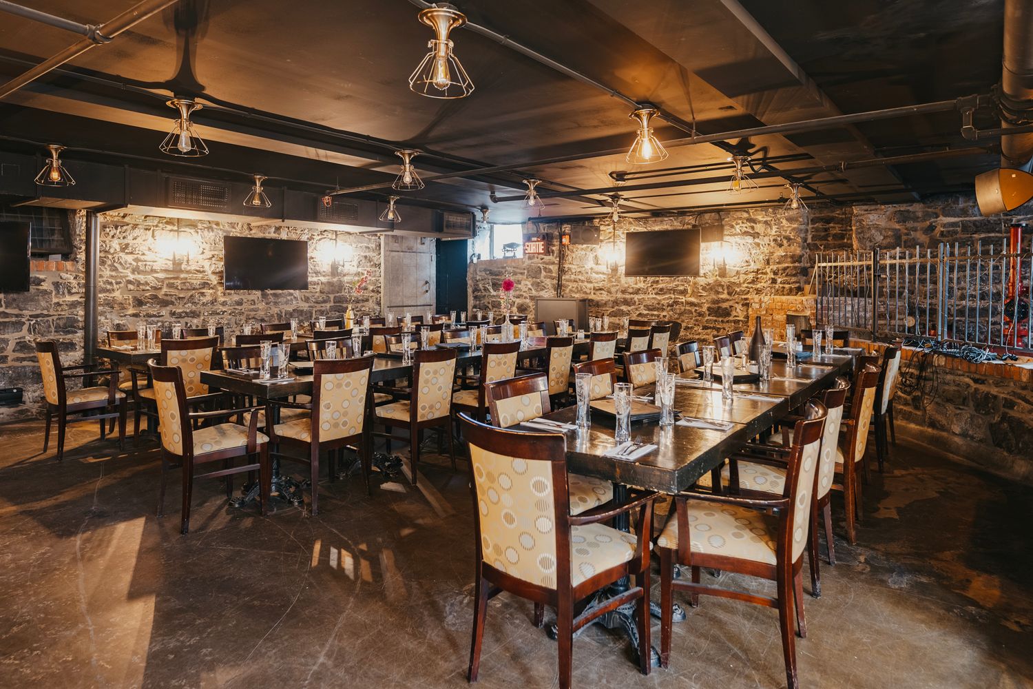 Photos | Lord William Pub
