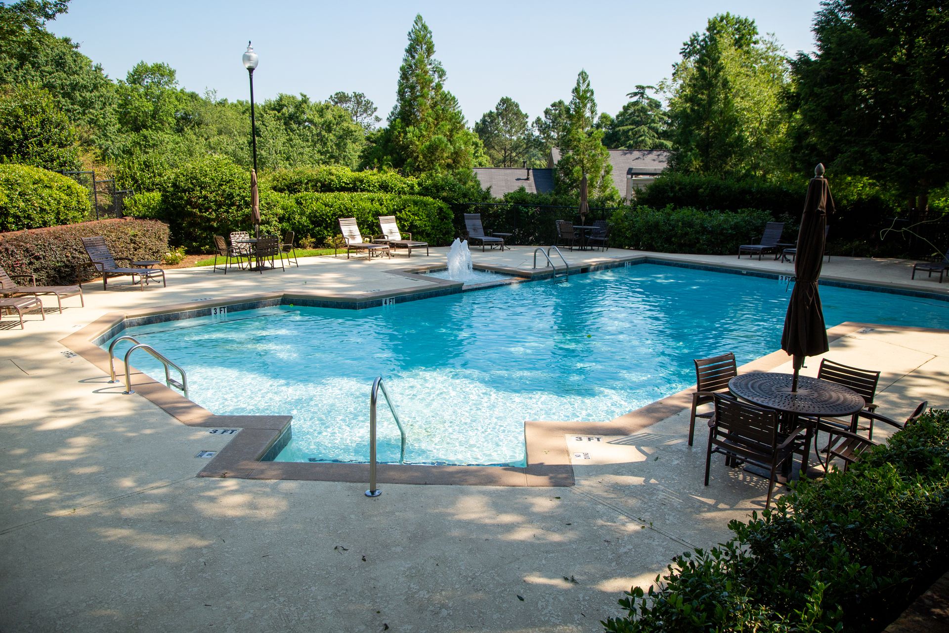 Kinstone Columns Drive | Apartments in Marietta, Georgia