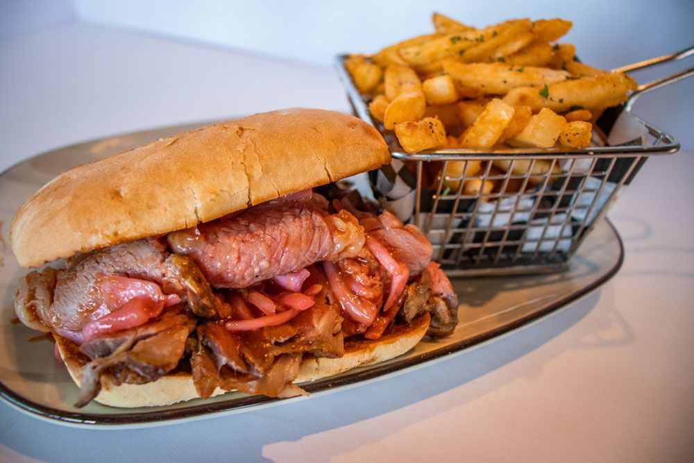 Kicker's Food Gallery