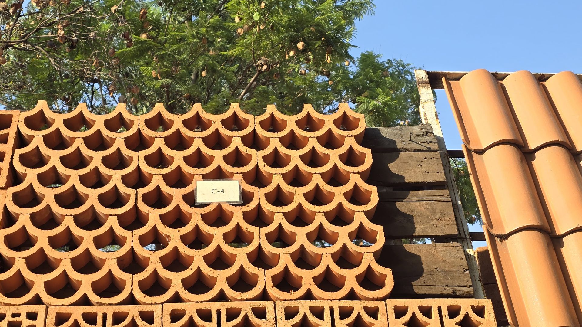 Materiales de barro para construcción en Morelia