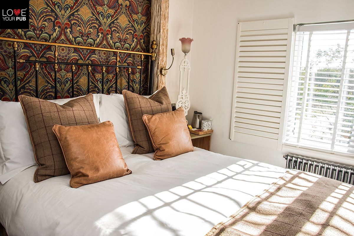 Luxurious Accommodation at VARR HOUSE | Woodmancote
