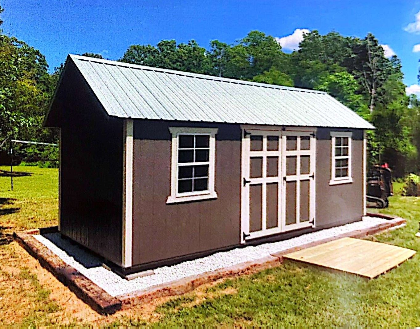 Building information - Crystals Buildings