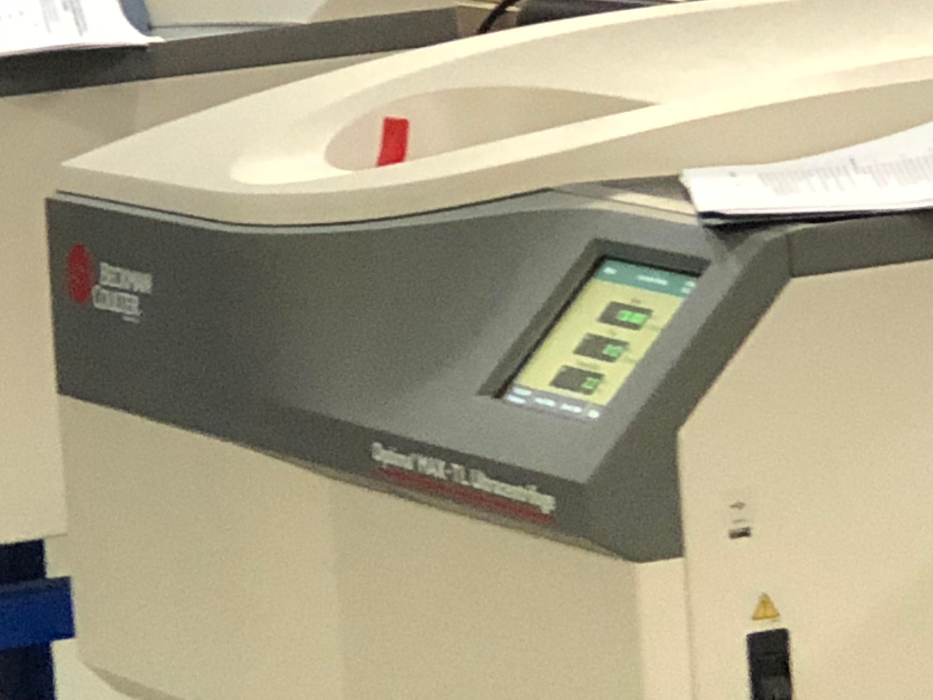 BECKMAN Optima Ultra Centrifuge