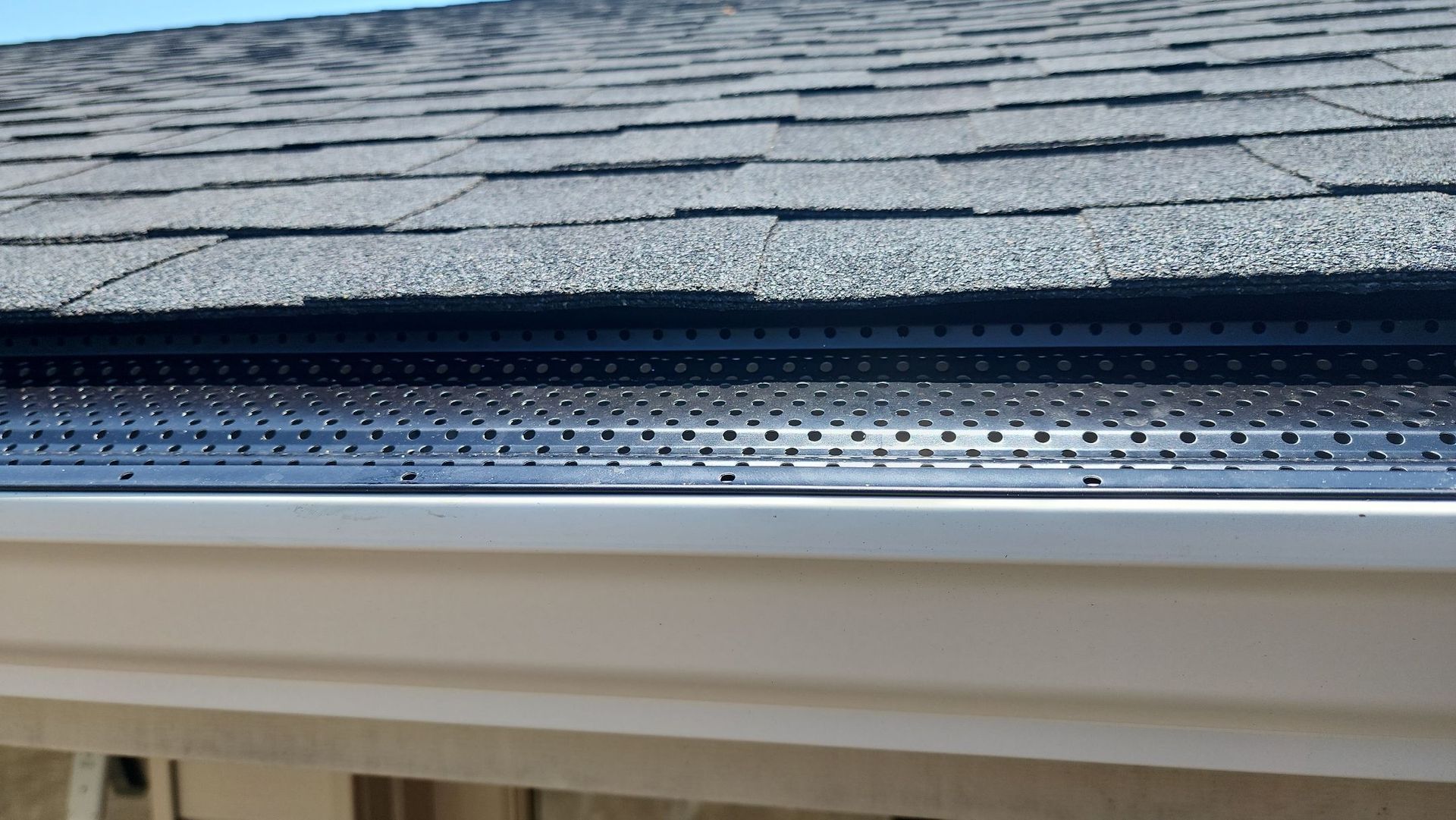Gutter Screen Installation