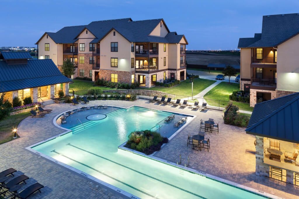 Monterra Village | Apartments in Fort Worth, TX