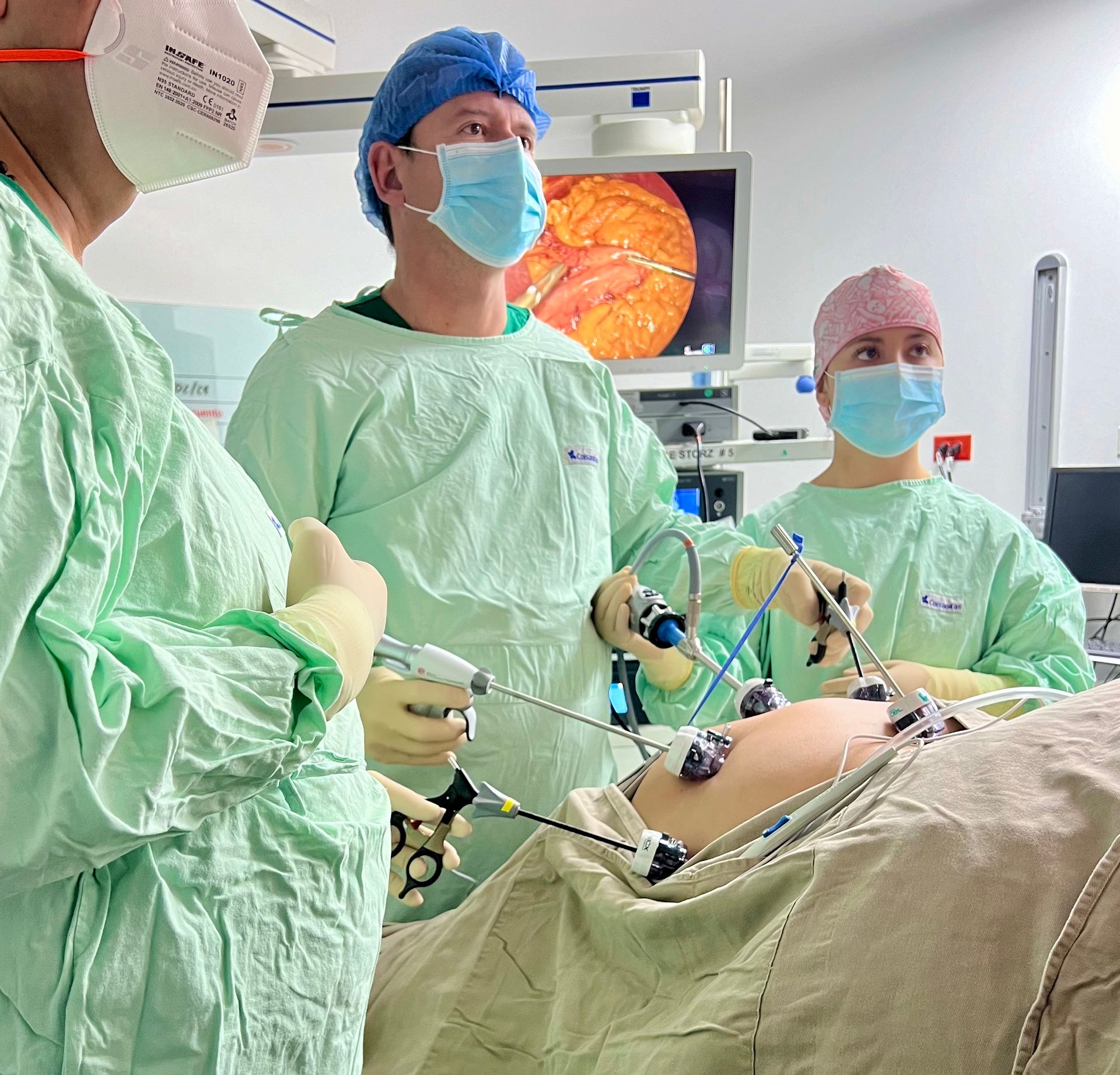 Doctor Andrés Ospina - Medico Cirujano Bariátrico