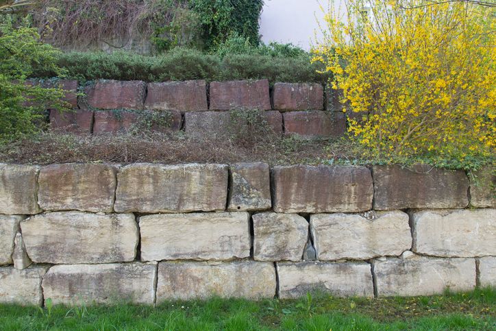 Why Is Mud Leaking Through My Retaining Wall?- J Bird's