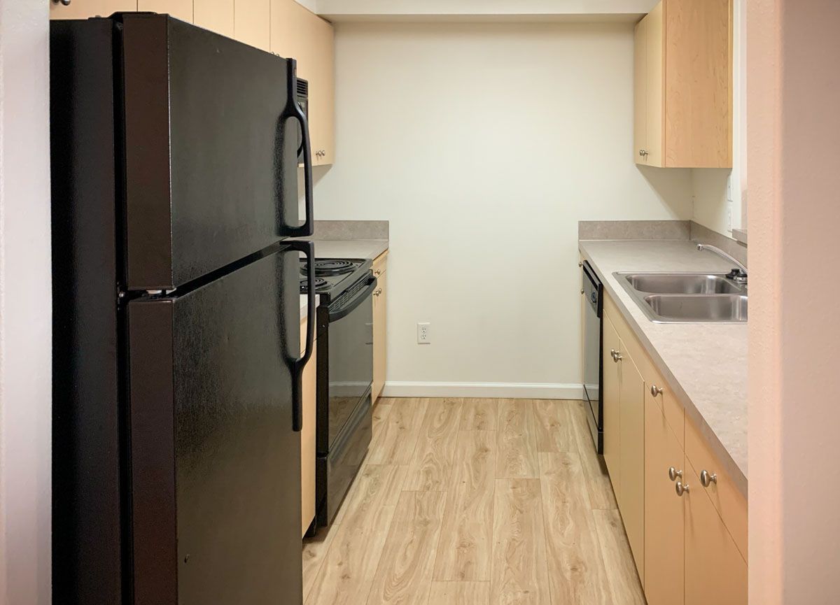 Falcon Ridge Apartments - SMI Property Management