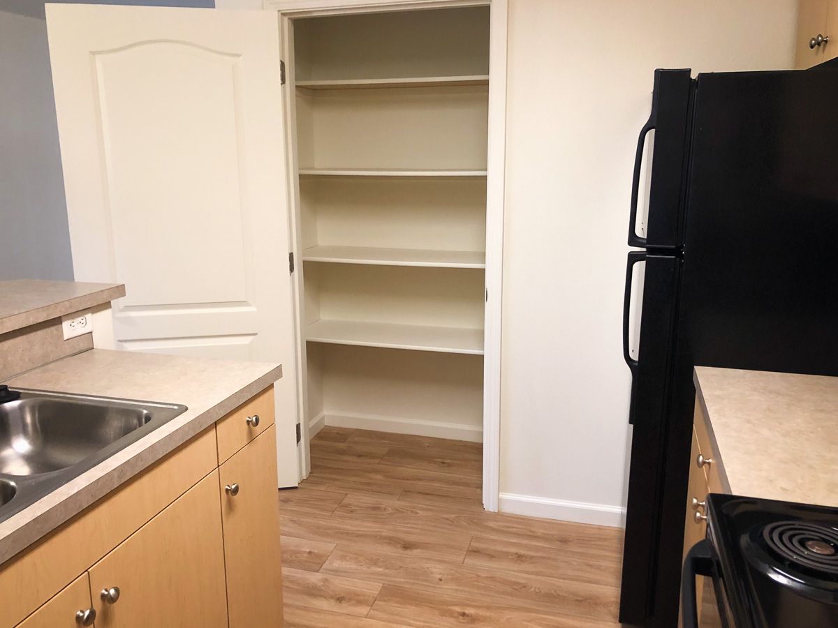 Falcon Ridge Apartments - SMI Property Management