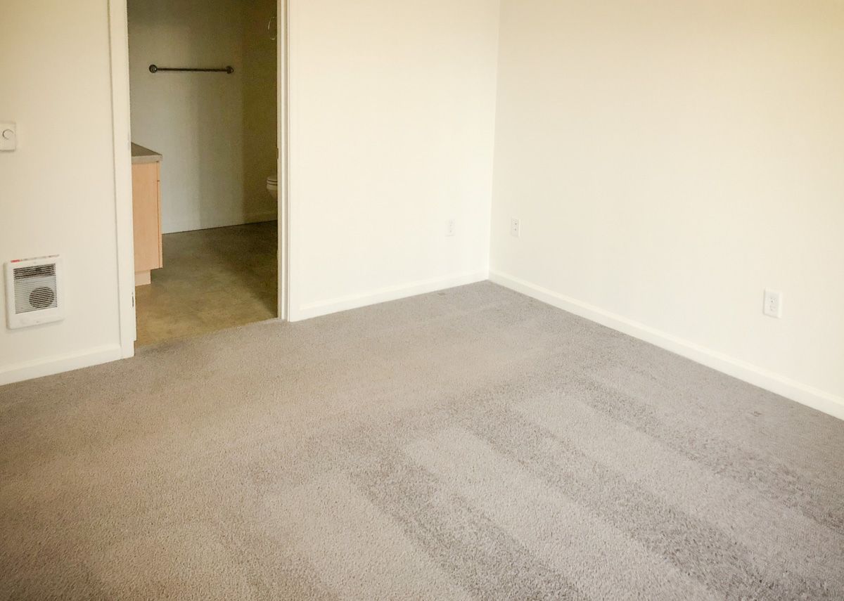 Falcon Ridge Apartments - SMI Property Management