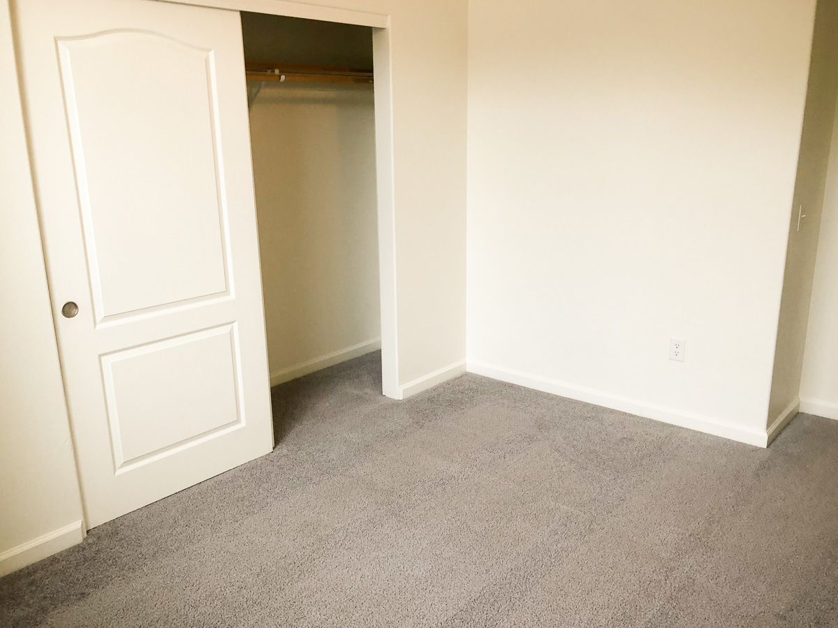 Falcon Ridge Apartments - SMI Property Management