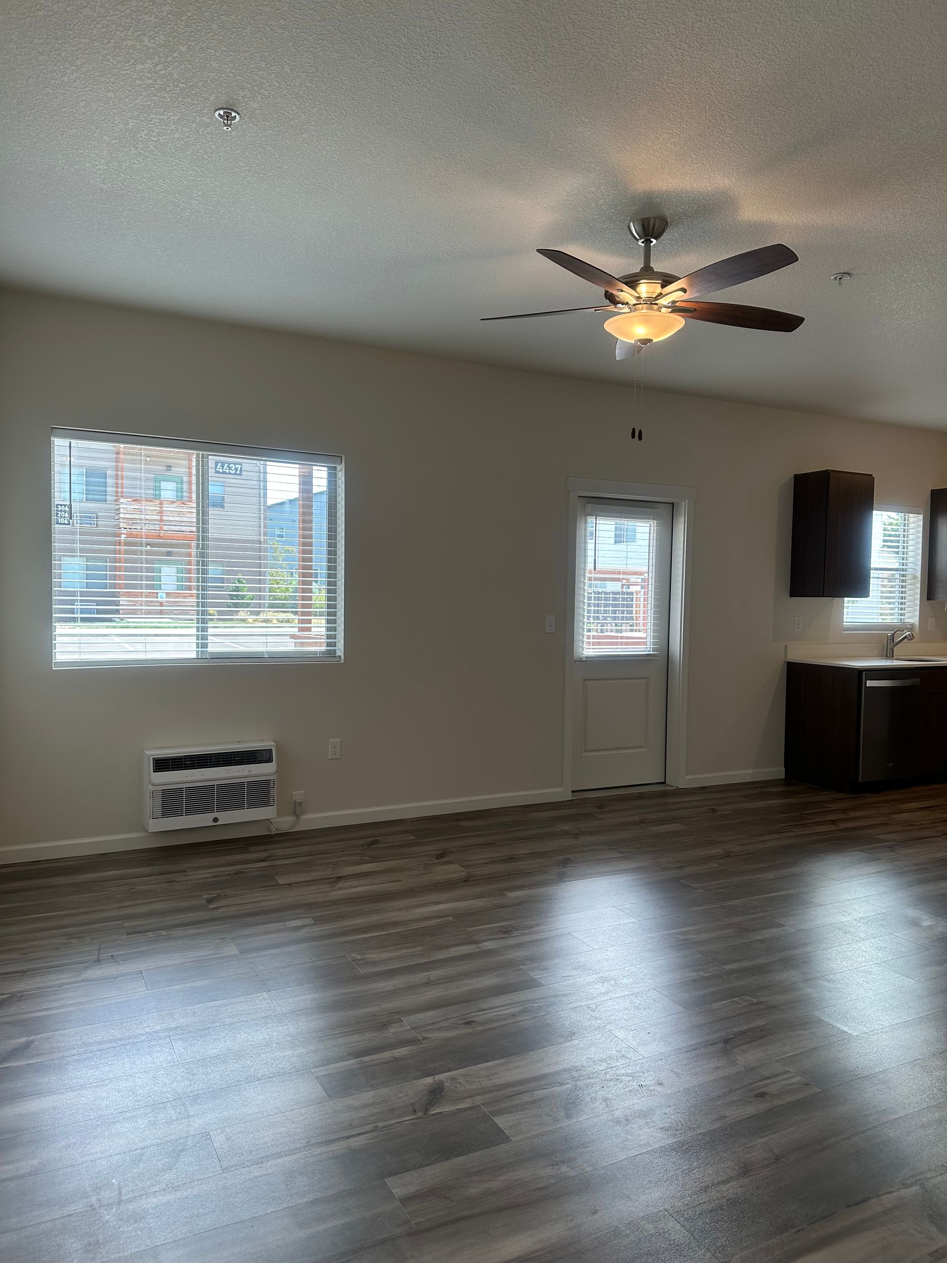 Shepherds Crossing Apartments - Salem, OR - SMI Property Management
