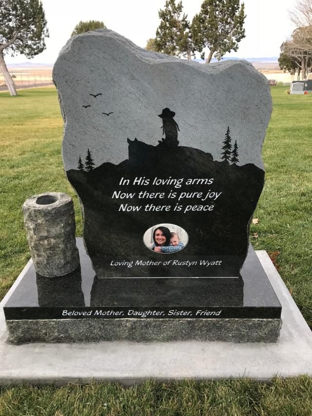 Headstone Photo Gallery | Walker Monument | Utah