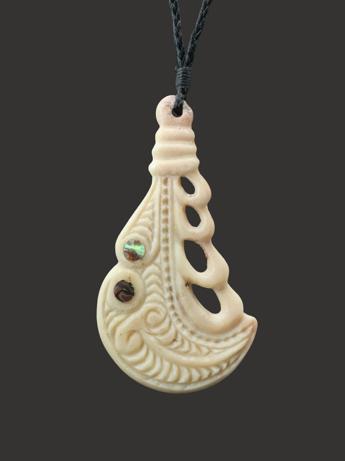 Choosing the Perfect Pounamu Gift for Father’s Day