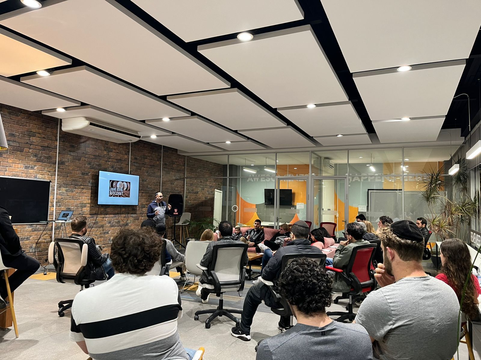 Gran inauguración de Go For It Business Center: un nuevo espacio para ...