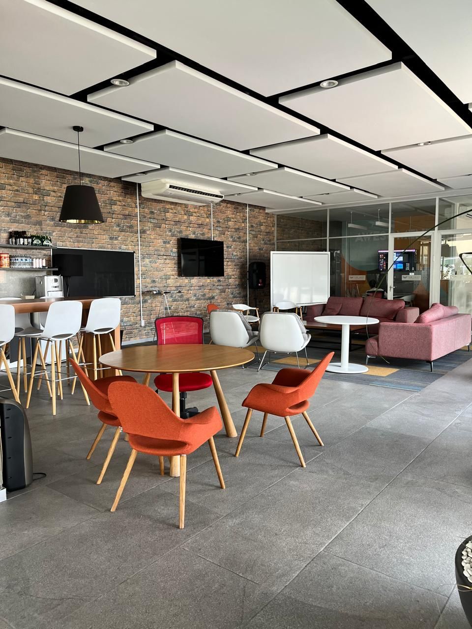 Gran inauguración de Go For It Business Center: un nuevo espacio para ...