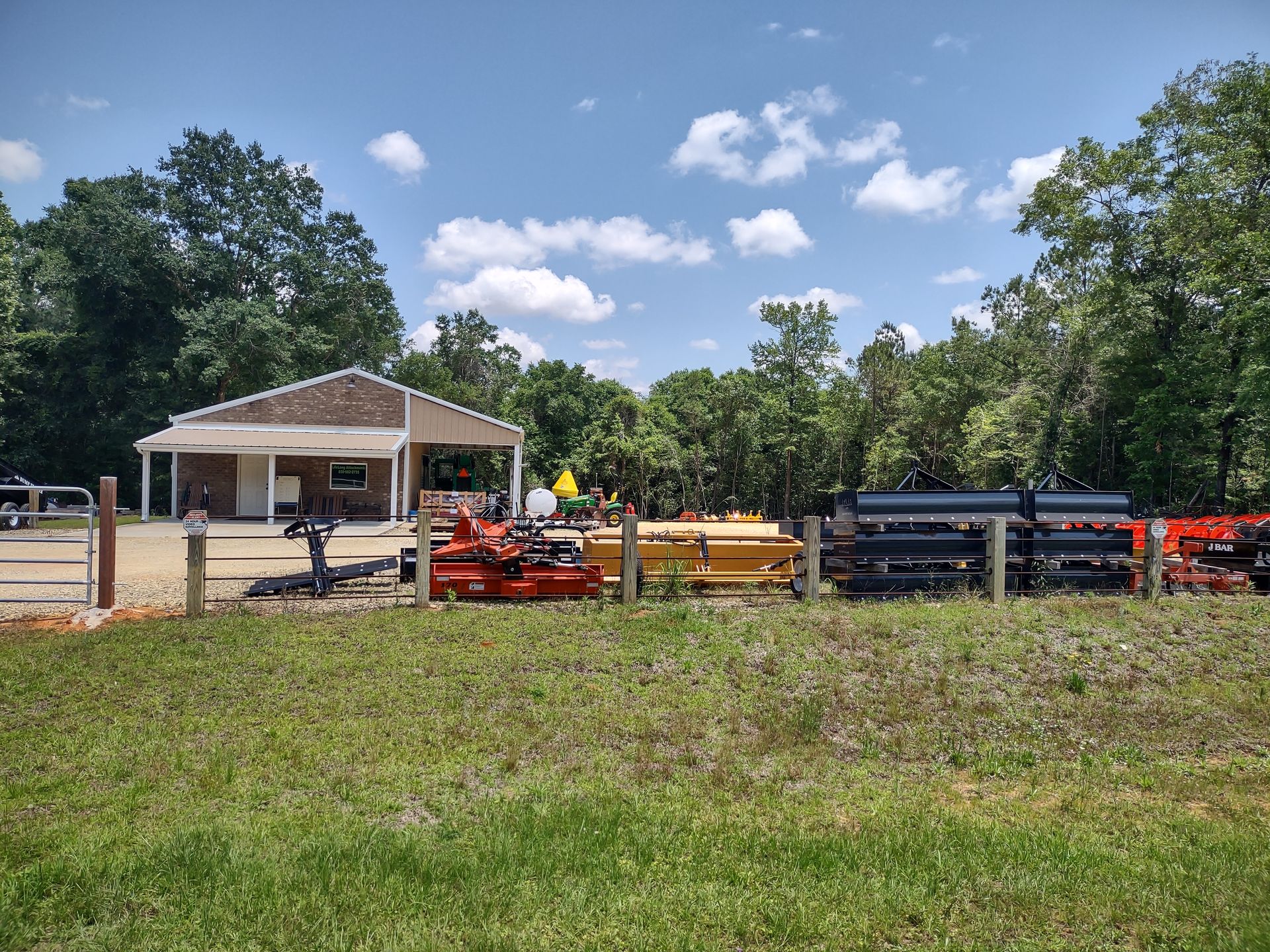Gallery | McDavid, Florida | LifeLong Attachment