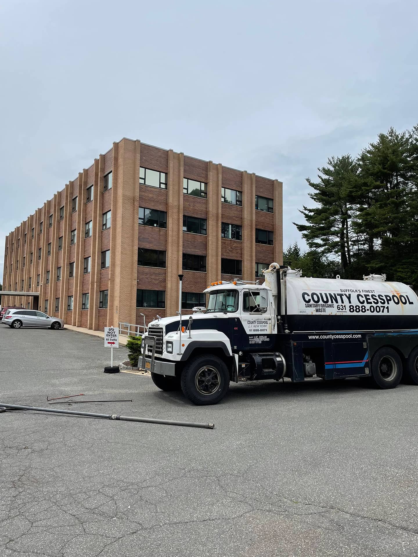County Cesspool Service - Suffolk's Finest - Long Island, NY