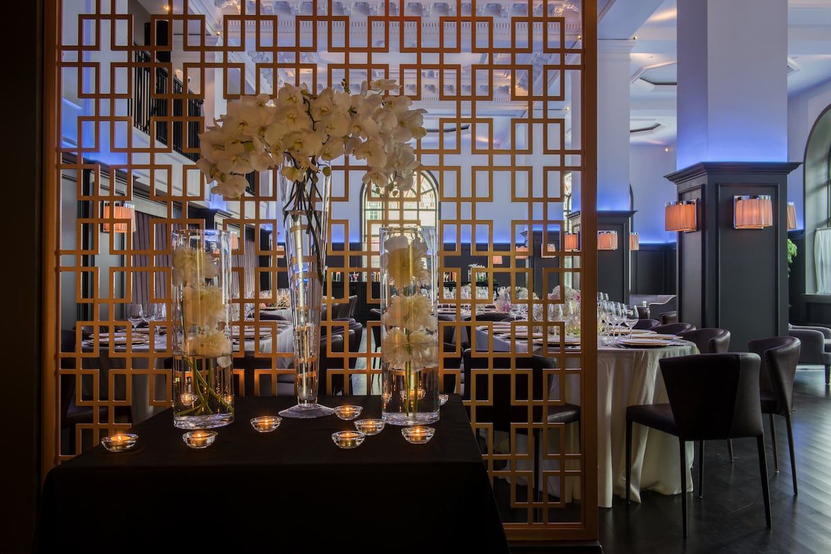 Salon Crystal : lieu de choix pour les cocktails et les banquets