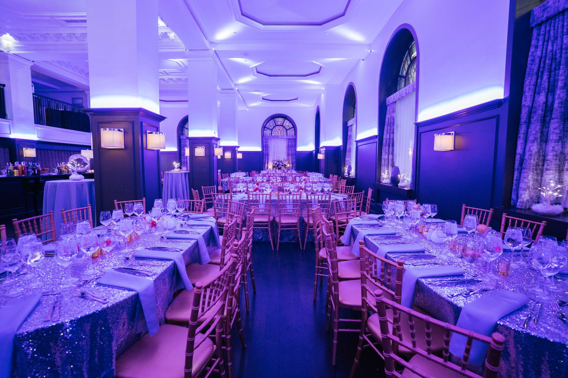 Salon Crystal : lieu de choix pour les cocktails et les banquets