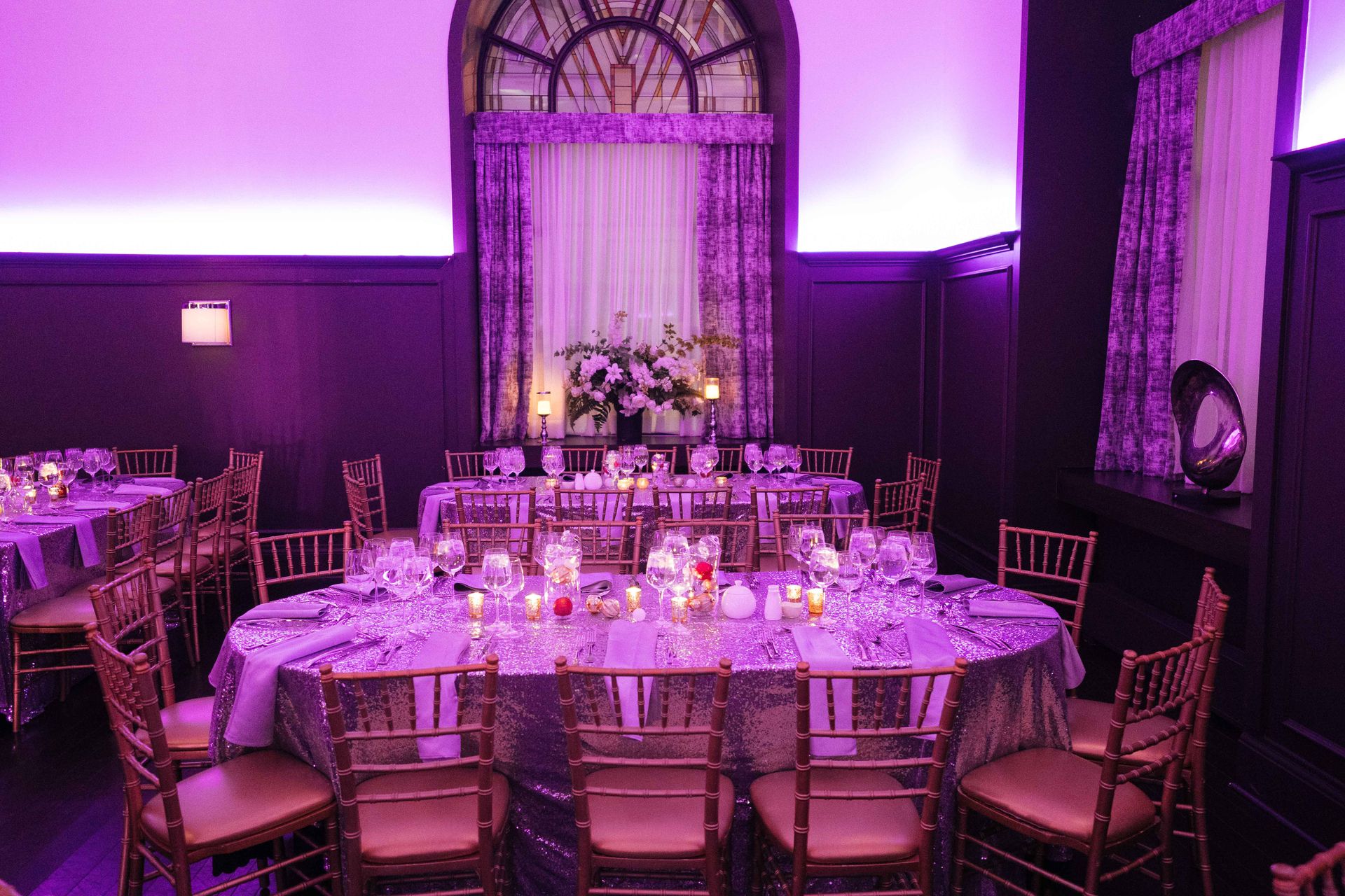 Salon Crystal : lieu de choix pour les cocktails et les banquets