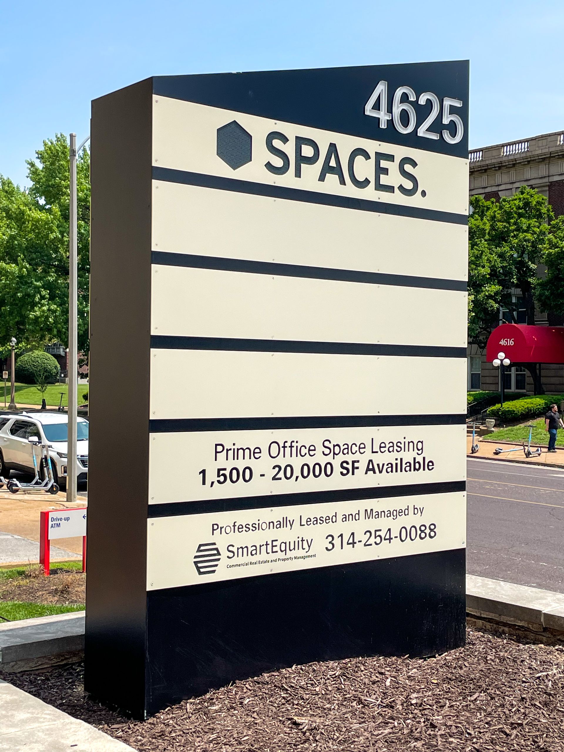 Monument & Pole Signs – St. Louis, MO – The Designery Sign