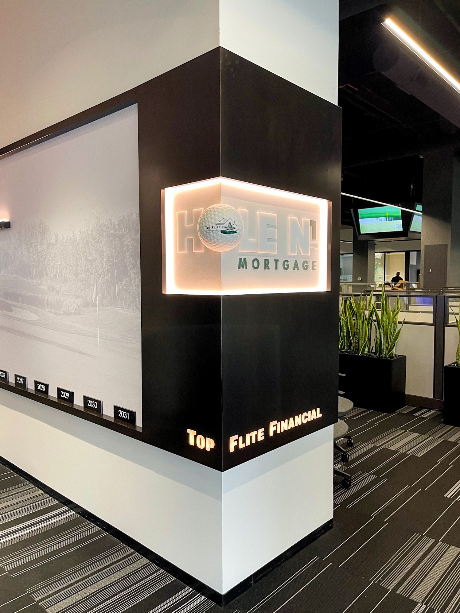 Custom Displays – St. Louis, MO – The Designery Sign Shop