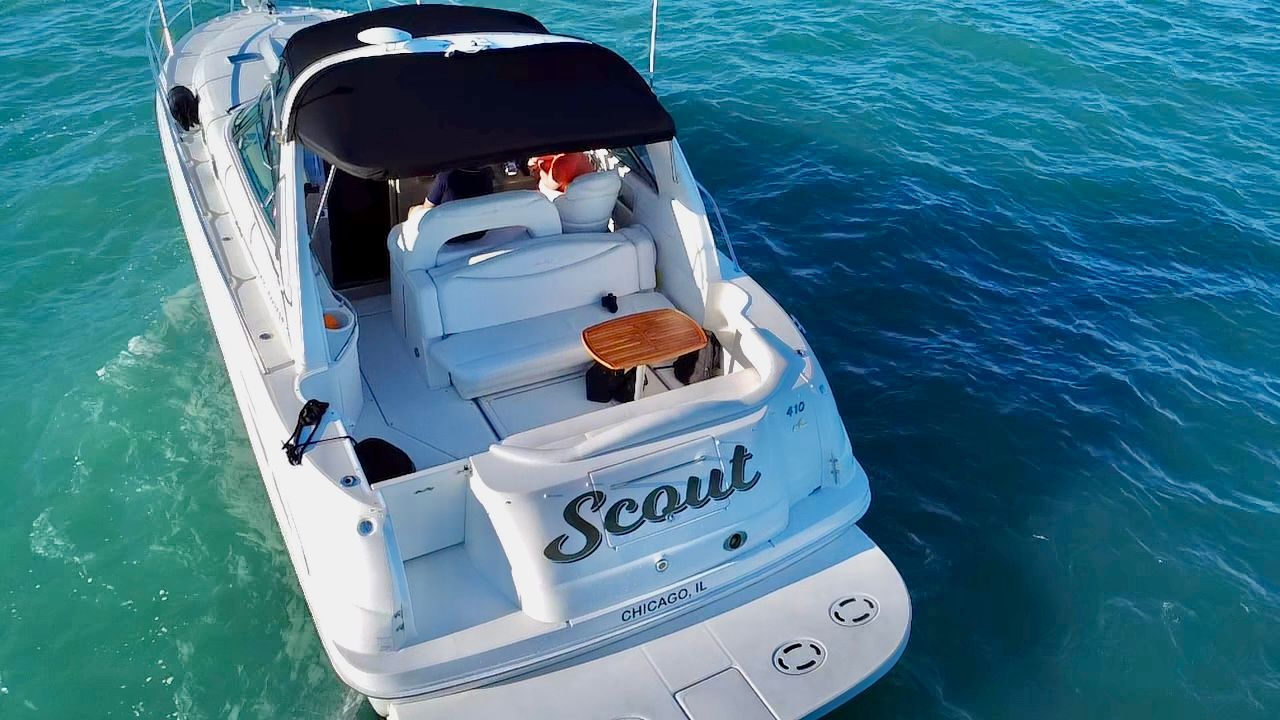 Yacht Rental Chicago - 40' Yacht Rental Chicago
