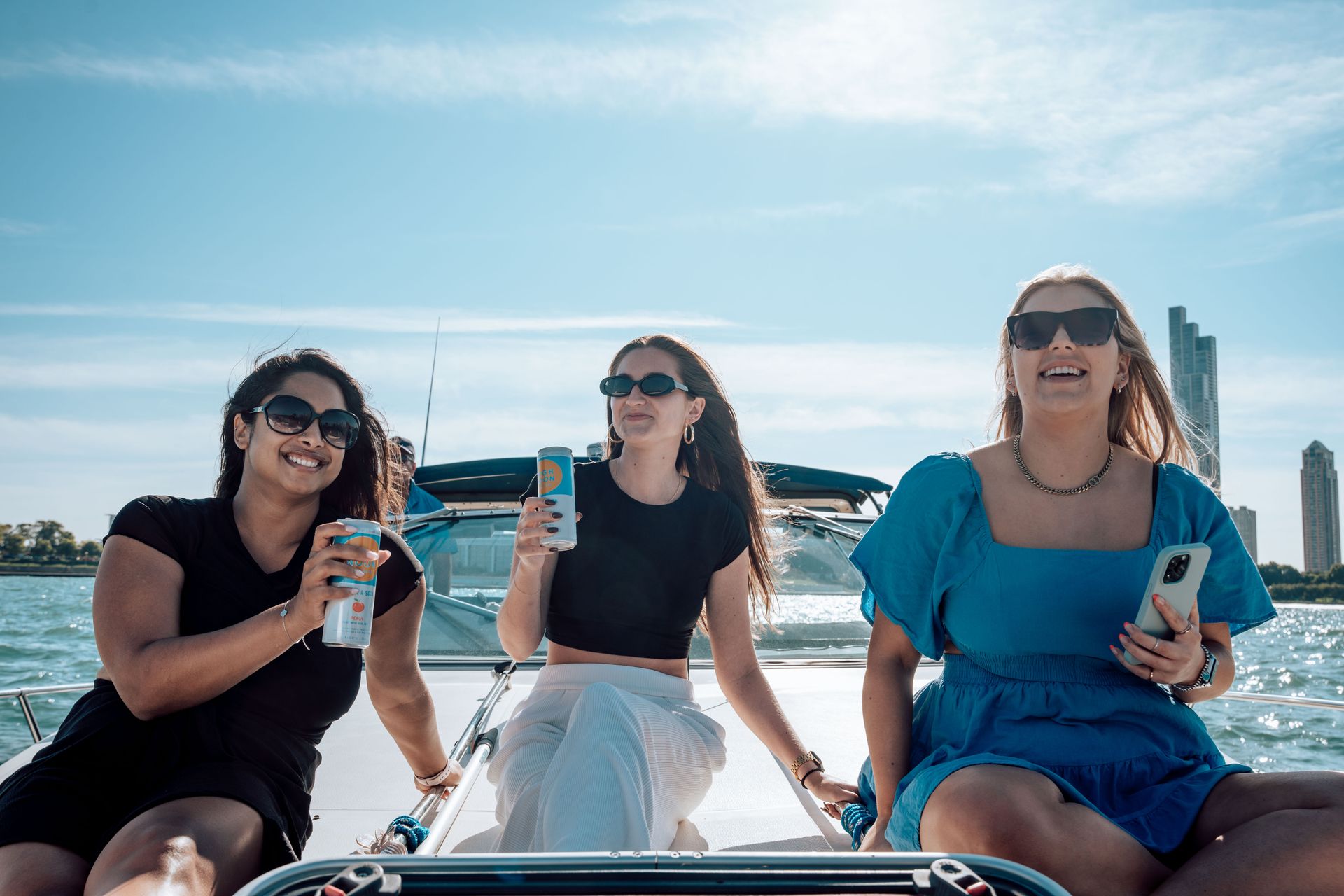 Chicago Sailboat Charters - Chicago's Premier Boat Rentals