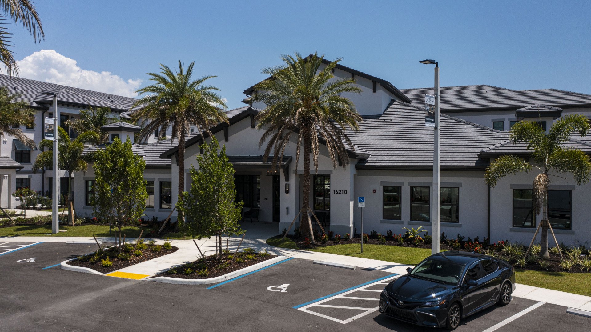 Gallery | New Luxury Apartments Naples, FL
