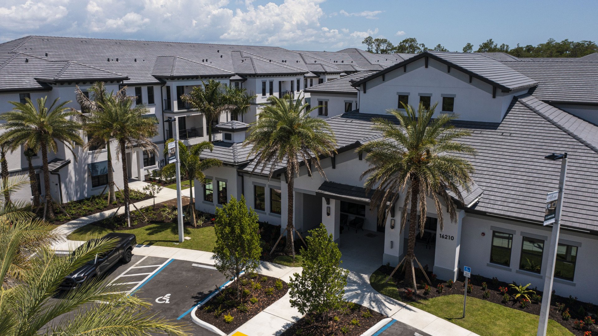 Gallery | New Luxury Apartments Naples, FL
