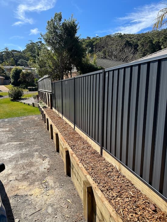 Fencing in Mid North Coast | Mid Coast Boundary Fencing