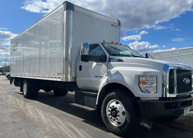 Moving Trucks and Equipment Rentals | Rochester, MN