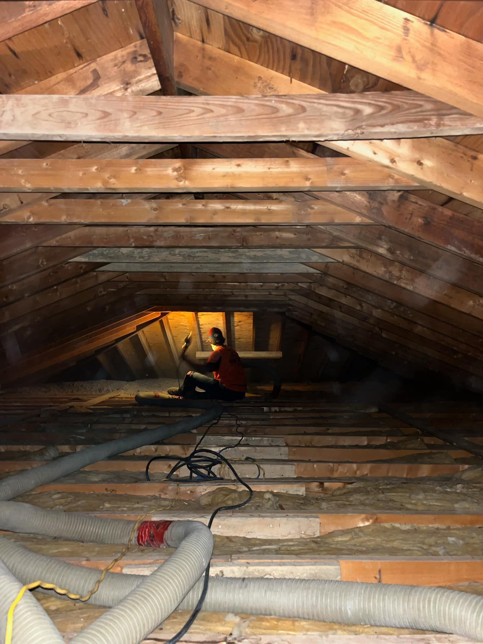 Blown-In Insulation Bainsville | Enviro-Tec Bedard & Corput Insulation