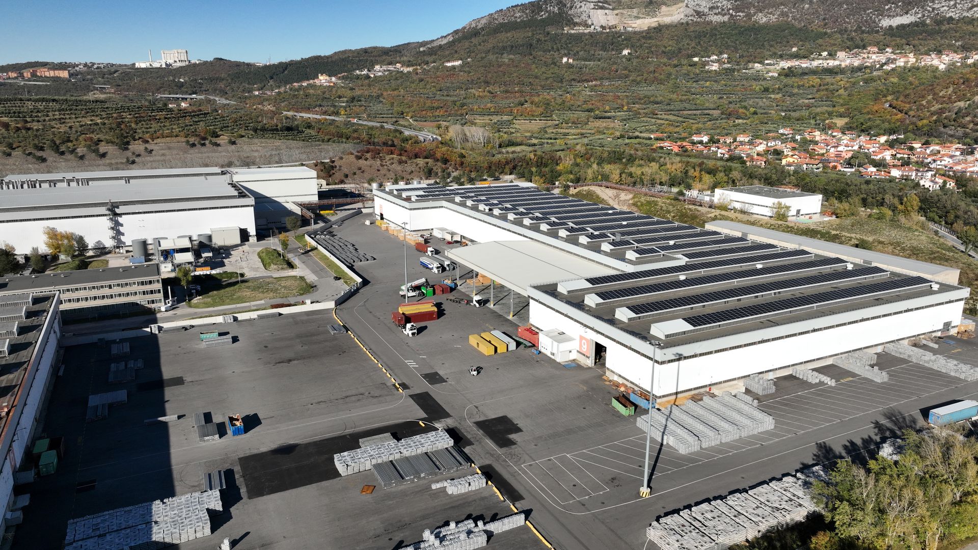 Logistica Magazzinaggio | INTERPORTO DI TRIESTE spa | Fernetti (TS)