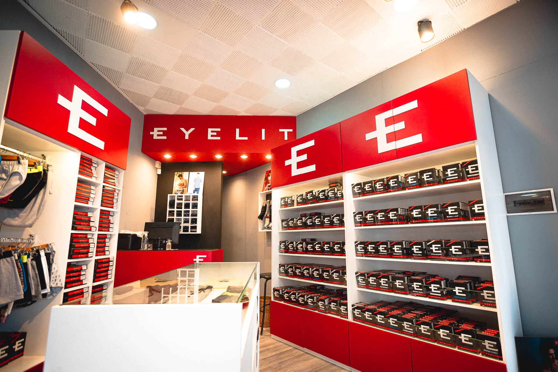 EYELIT