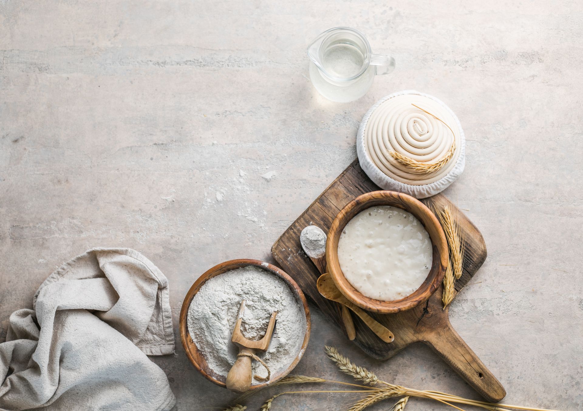 Comparing Fonio Flour to Traditional Flours: Which is Healthier?